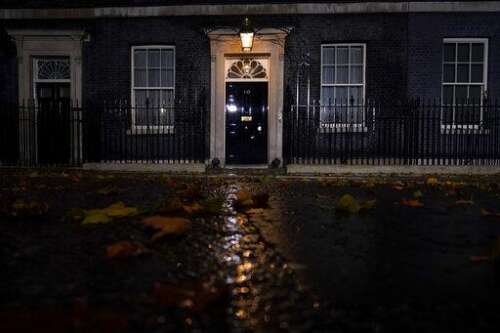 Boris Johnson ends comeback bid - but promises another