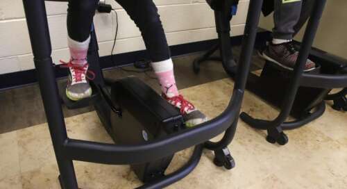 Bike desks used to increase student focus at Green Oaks school