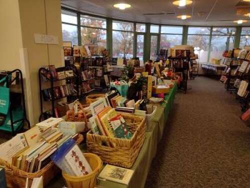 Holiday book, art sale starts Nov. 10 at Wheaton Public Library
