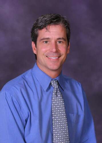 Fenton superintendent gets 5-year deal