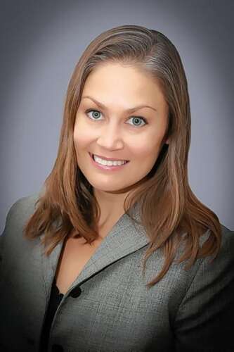 Round Lake attorney to run for Lake County Board