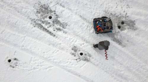 Ice fishing derby begins on Bangs Lake in Wauconda