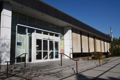 Arlington Heights library closes starting Friday