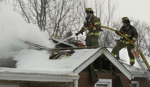 6 departments assist at Thursday house fire near Elgin