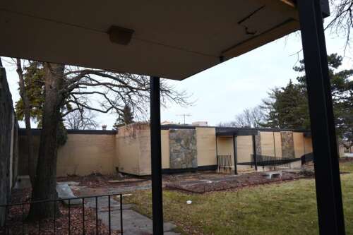 Elk Grove selling vacant site to builder of affordable senior housing