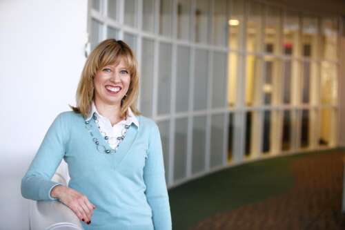 Christine M. Fenne: 2023 candidate for College of DuPage District 502 board