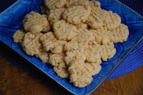 Chica’s Cheese Crisps