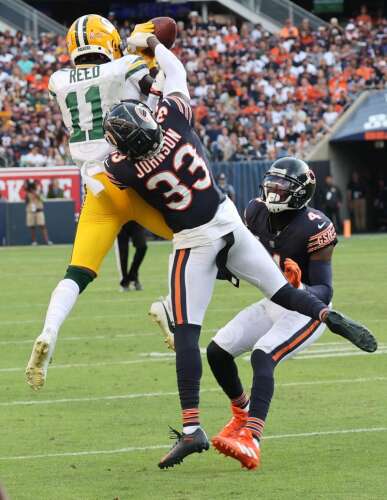 Chicago Bears injury report: Jaylon Johnson, Eddie Jackson both sit out ...