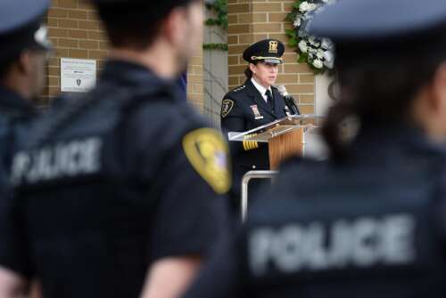 Elgin police, residents gather to honor officers lost in the line of duty