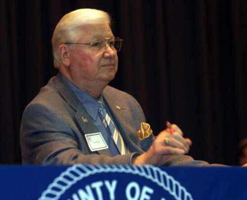 'Larger than life': Illinois GOP icon James 'Pate' Philip Jr. has died