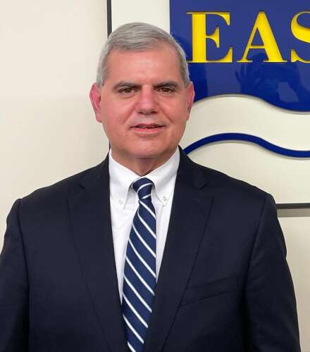 East Dundee's police chief named Chief of the Year