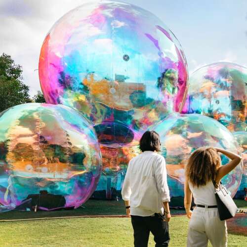 Shimmering Summer: Chicago Botanic Garden to feature iridescent bubble art