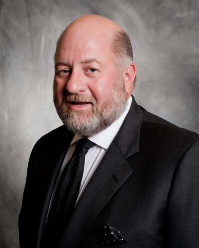 Pioneering condominium association lawyer Shifrin dies at 76