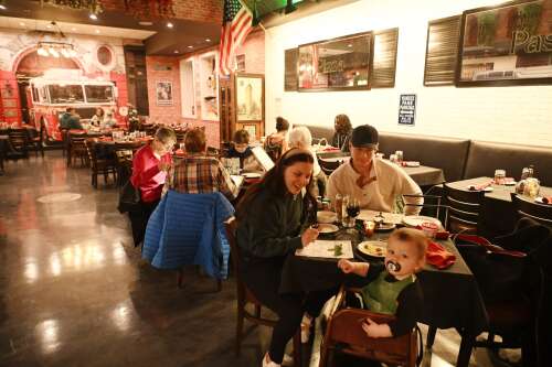 At local pizza places, costs are taking a larger share of the pie