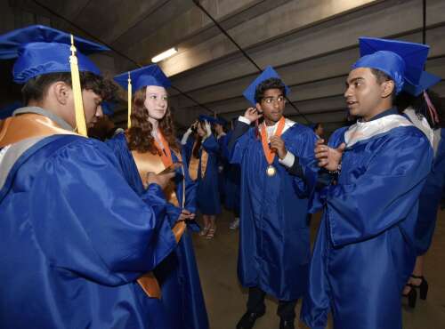 Photo Gallery: St. Edward, Hoffman Estates and D300 high school ...