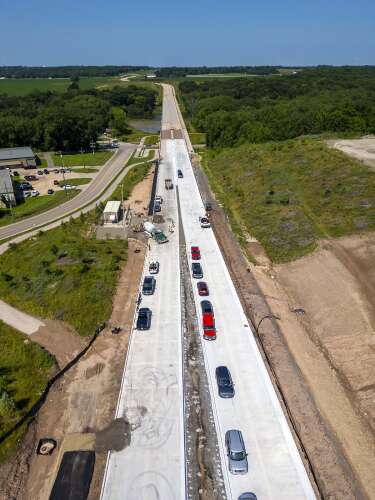Longmeadow Parkway nearing completion in Kane County, with no tolls ...