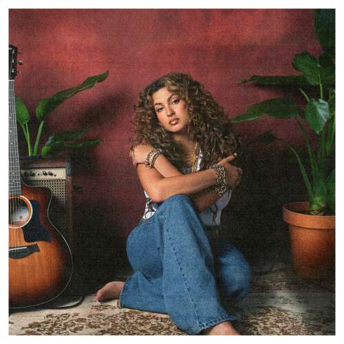 Singer Tori Kelly’s creativity flows in the wake of first-time motherhood