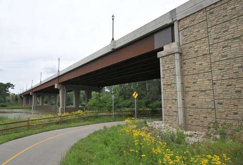 Longmeadow Parkway nearing completion in Kane County, with no tolls ...