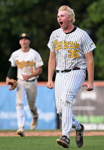Baseball: Silvius tosses third straight shutout, pitches Crystal Lake ...
