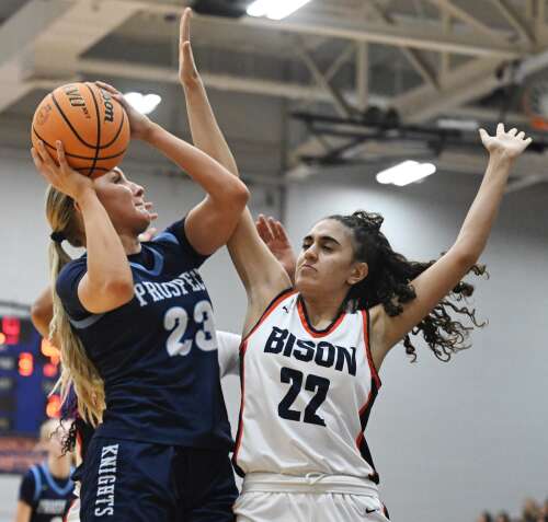Girls basketball: Prospect downs Buffalo Grove, wins 1st MSL title