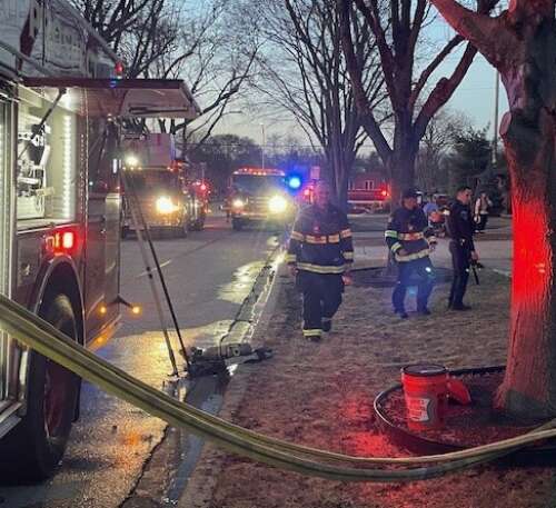 One hurt in fire that left Mount Prospect home uninhabitable