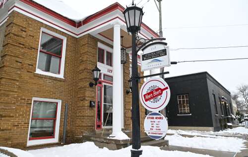 Neer Beer brings suburbs’ first non-alcoholic bottle shop to Wheaton