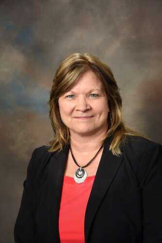 Elk Grove Village Clerk Lorrie Murphy dies at 63