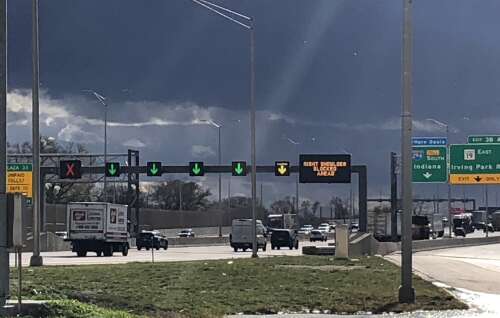 Just follow the arrows: Tollway unveils I-294 SmartRoad system to give ...