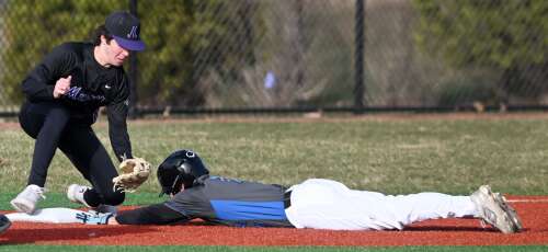 Baseball: Stankiewicz keeps Rolling Meadows’ perfect season going