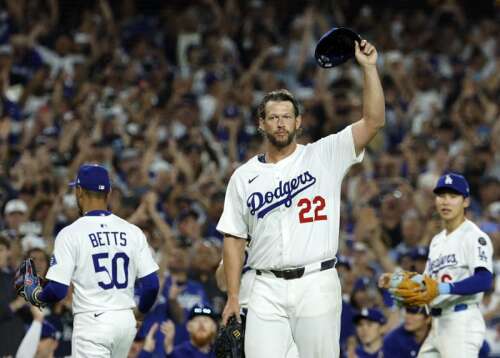 Dodgers rally past White Sox in 9th inning; Kershaw reaches 3,000 ...